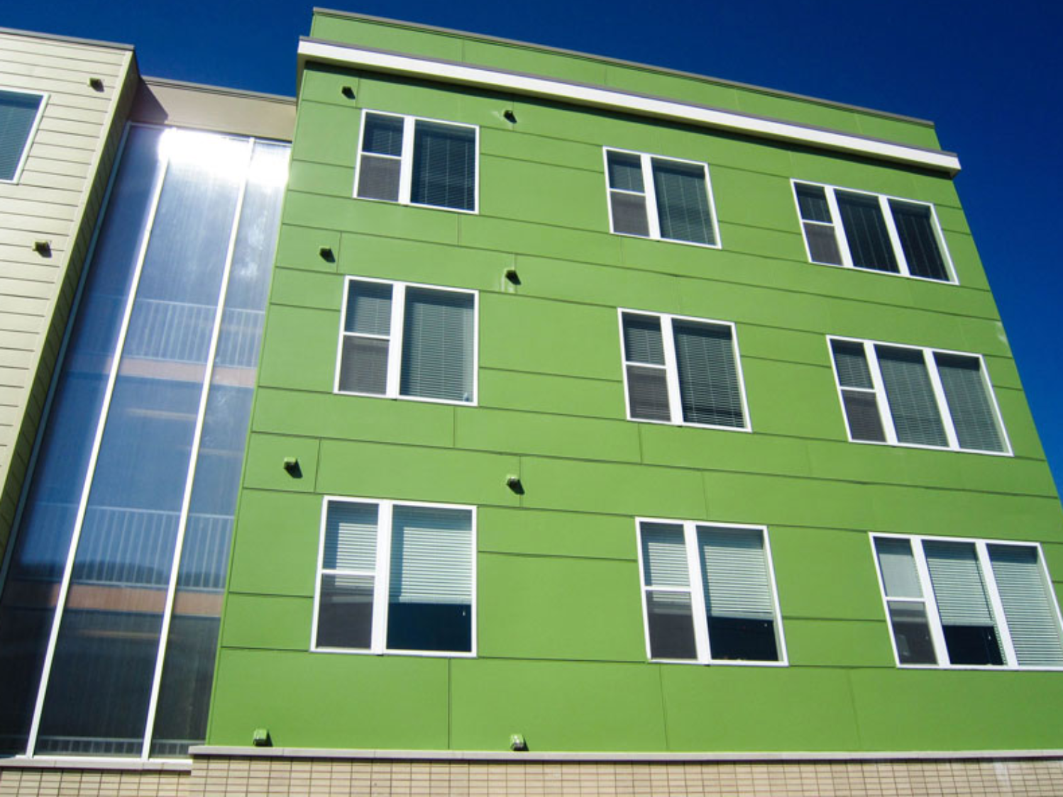 Choosing the Best Cladding Panels for Your Building | Allura USA
