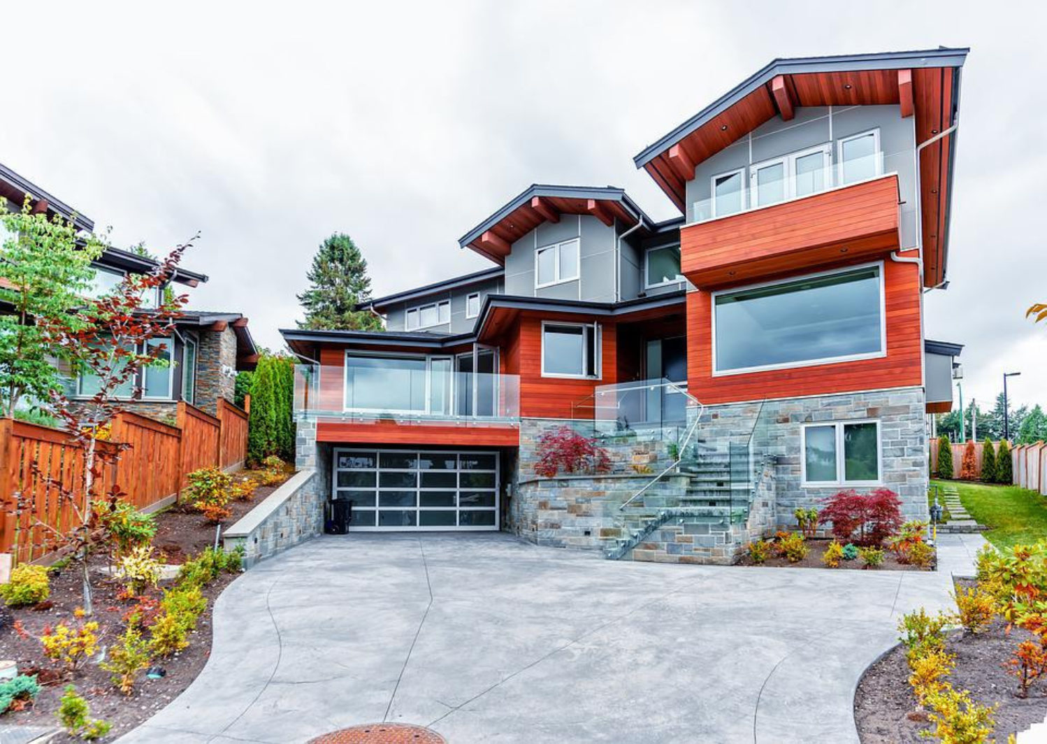 23 Stunning Exterior Home Design Finishes You'll Love | Allura USA