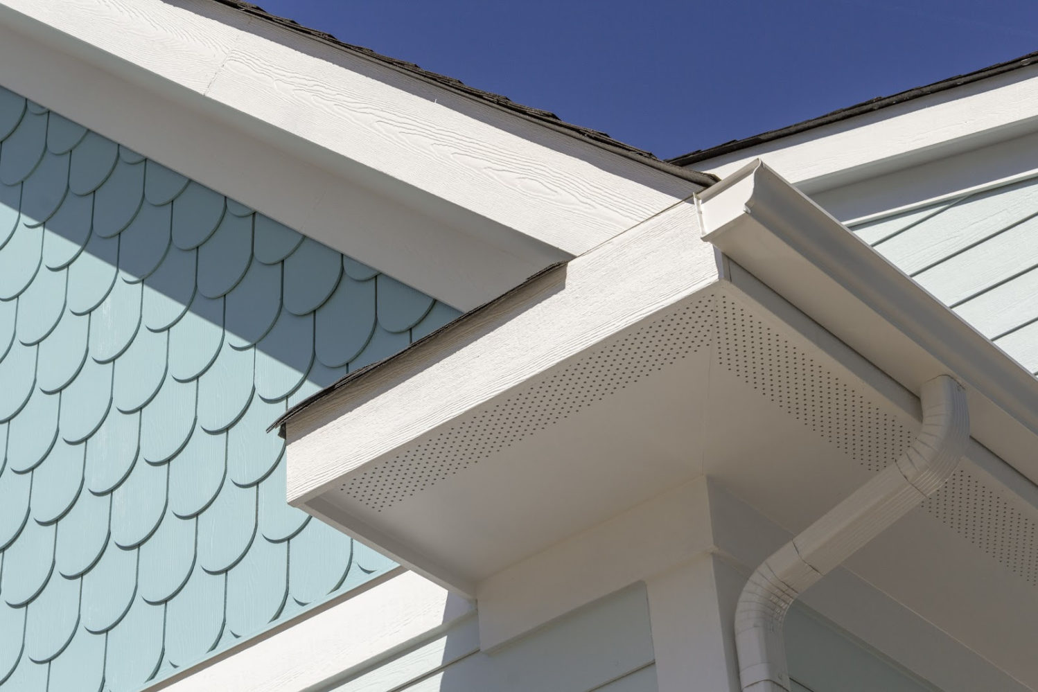 Angled Soffit: Best Practices for Replacement & Installation | Allura USA