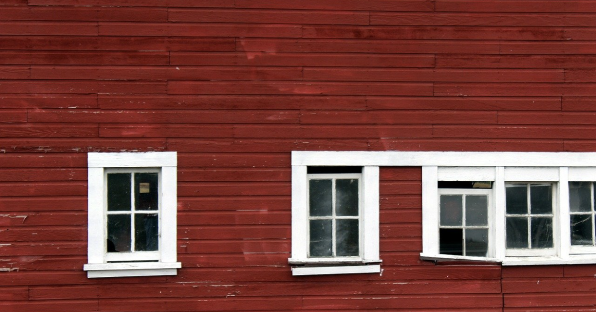 How to Restore Vintage Wood Siding on a Home | Allura USA