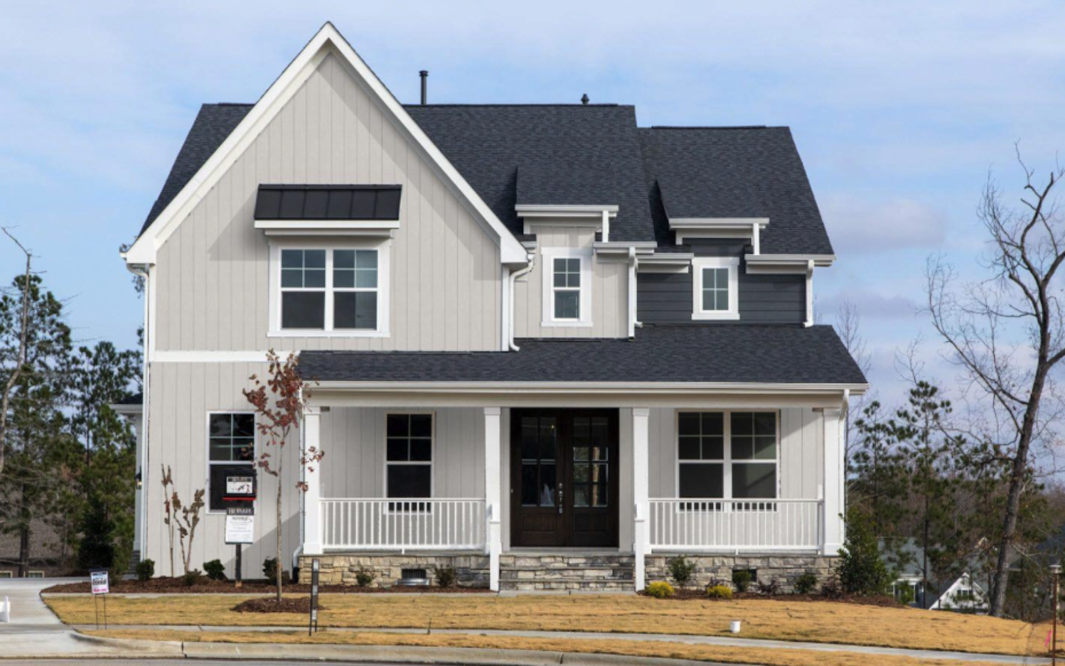 What's the Best Siding Material for New England Homes and Why? | Allura USA